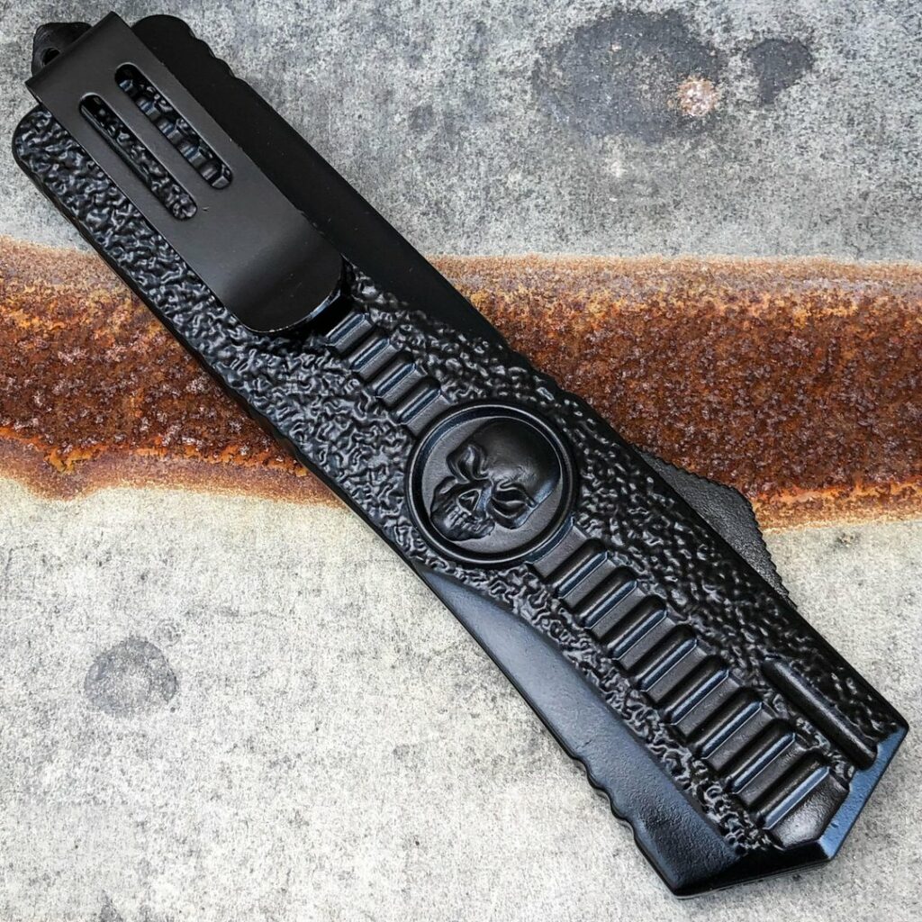Double action carbon fiber reaper skull OTF – Kris KnifeStudio